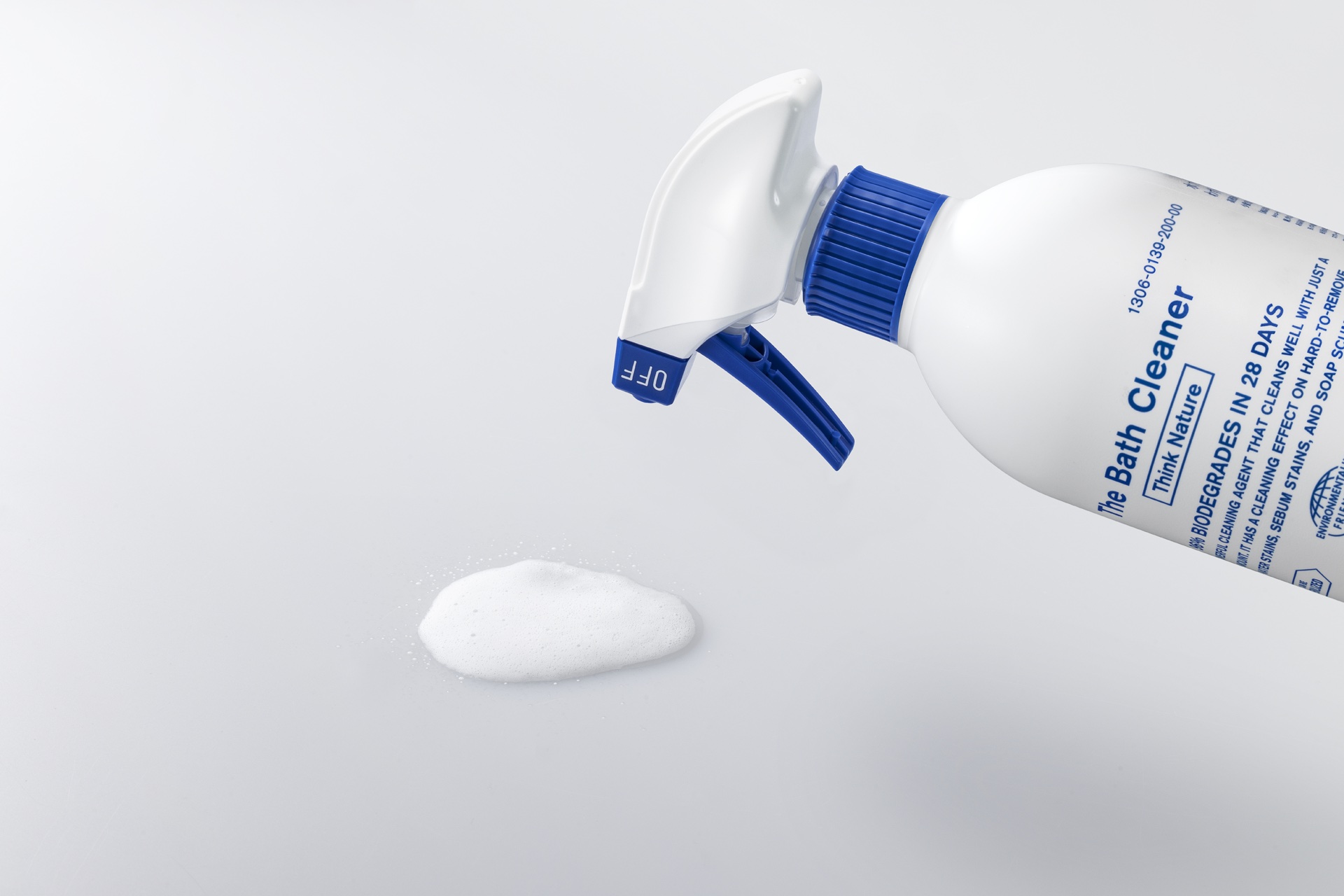 The Bath Cleaner [Think Nature] – THE SHOP ONLINE